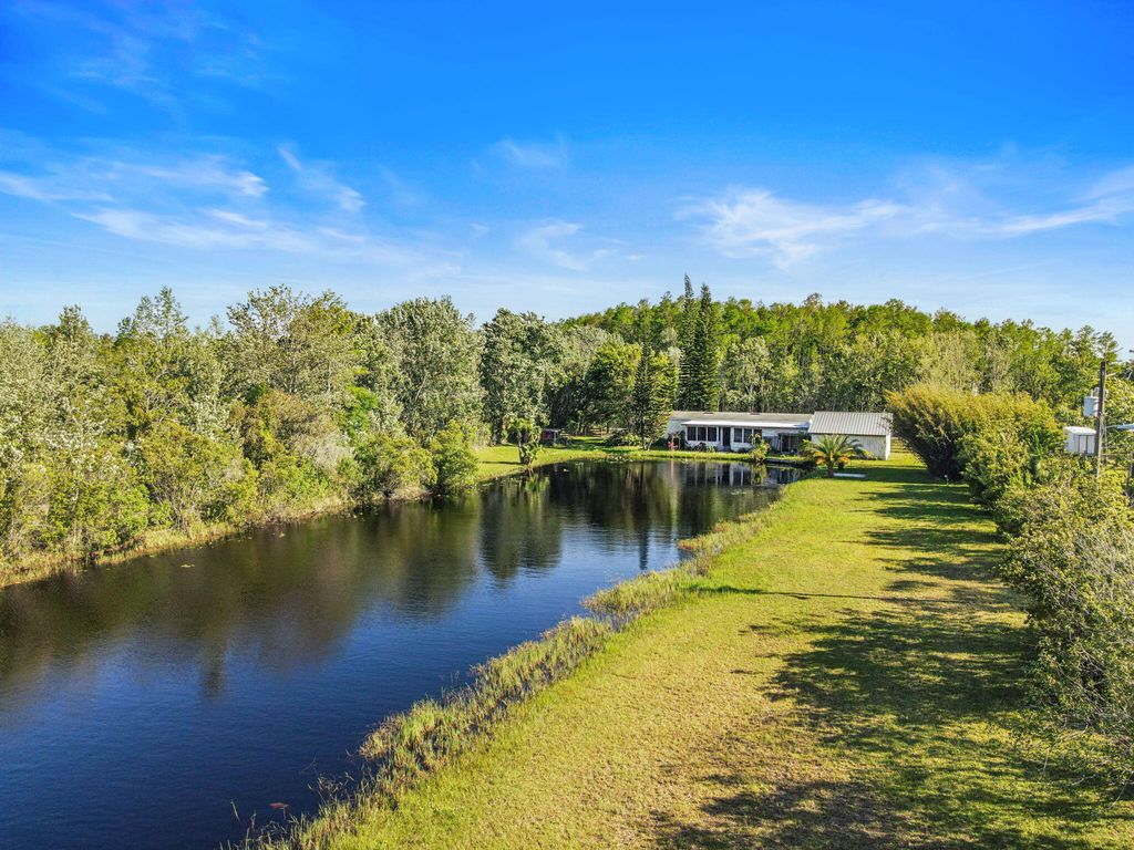 8965 Richmond Rd, Saint Cloud, FL 34773 | MLS# 1010032 | Trulia