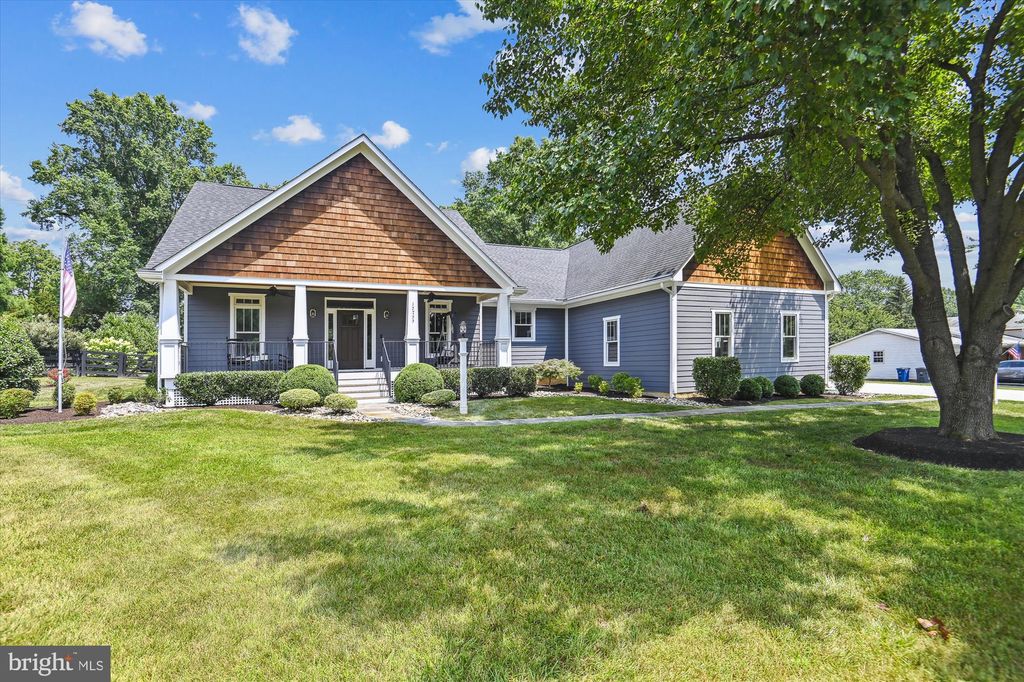 17755 Madison Ave, Hamilton, VA 20158 - See Est. Value, Schools & More