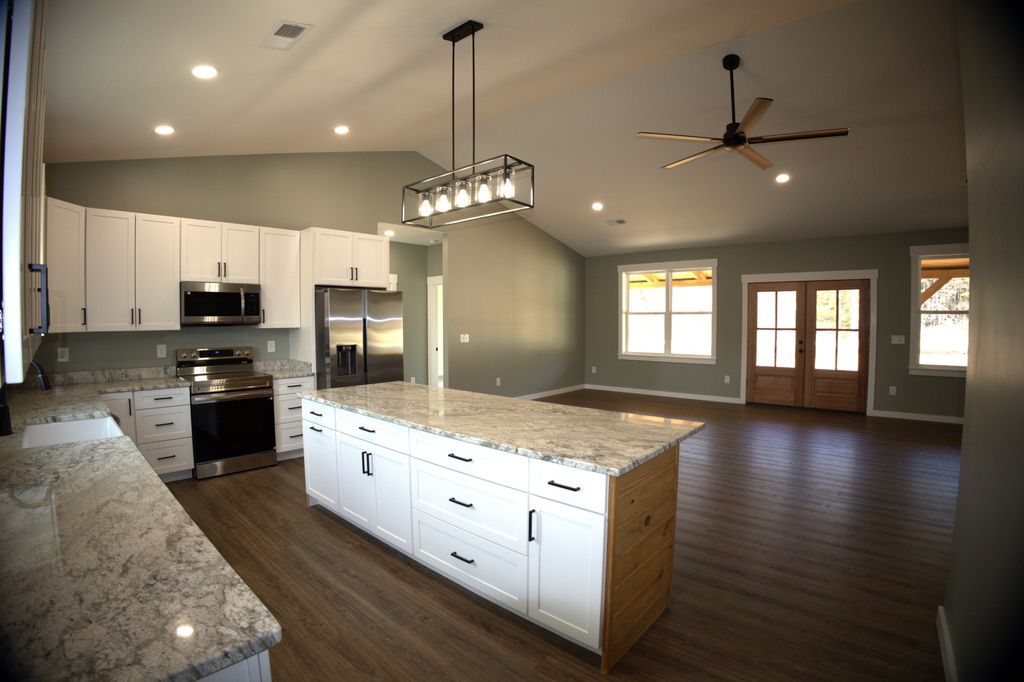 695 Woodland Rd, Hohenwald, TN 38462 | MLS# 3097781 - Trulia | Trulia