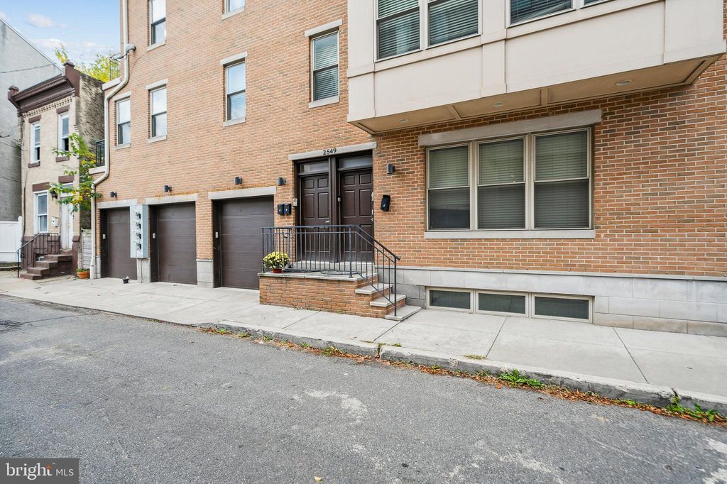 2549 Grays Ferry Ave #C, Philadelphia, PA 19146 - See Est. Value ...
