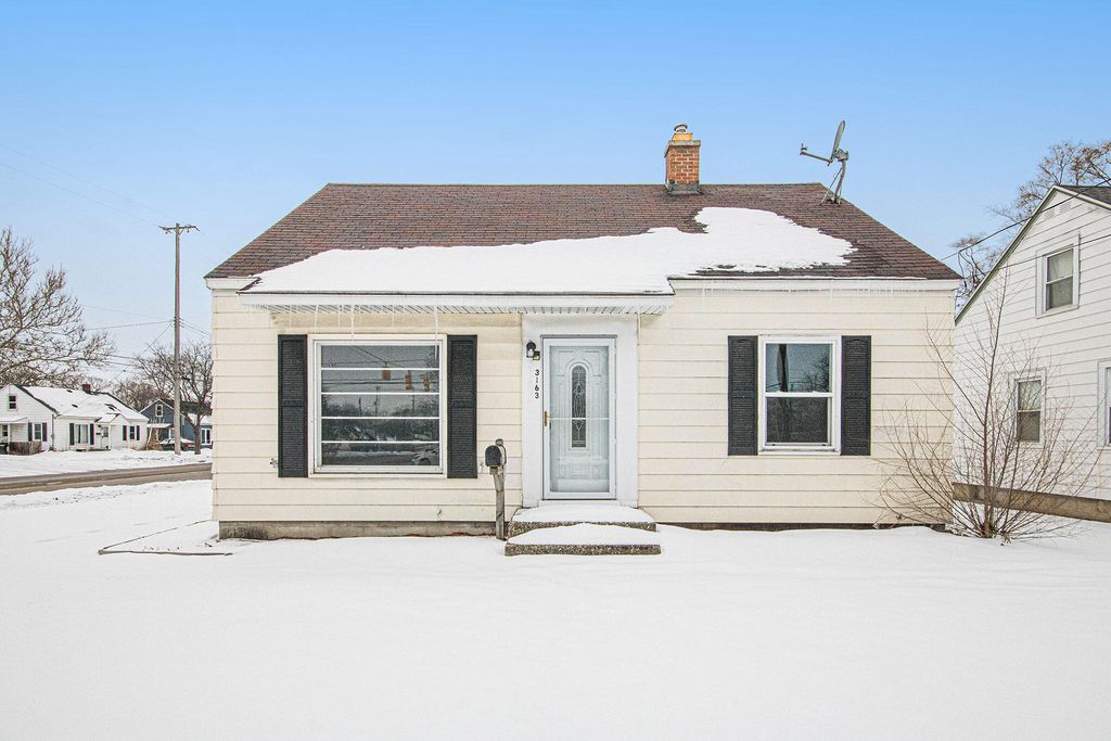 3163 Clyde Park Ave SW, Wyoming, MI 49509 | Trulia