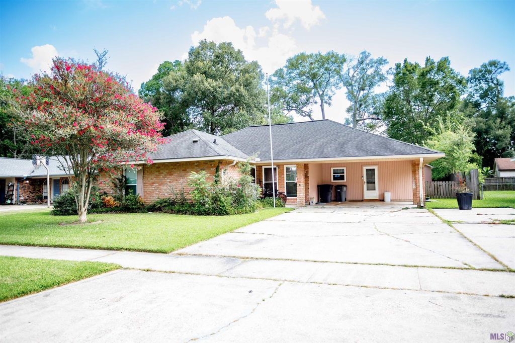 16830 Dahlgren Ave, Baton Rouge, LA 70817 - See Est. Value, Schools & More