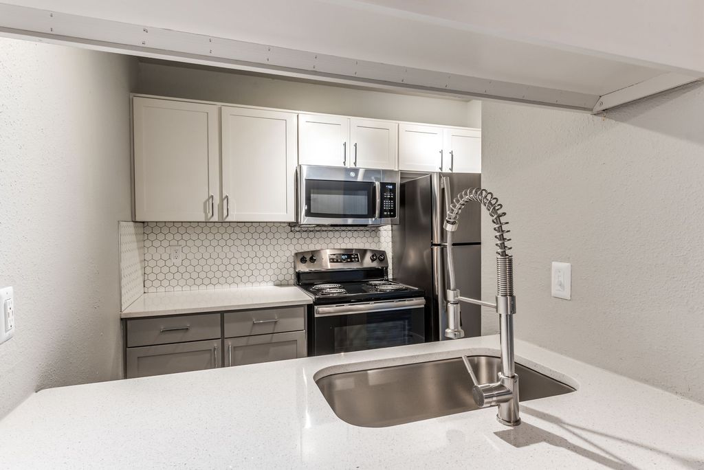 12000 Sawmill Rd #2812, Spring, TX 77380 - See Est. Value, Schools & More