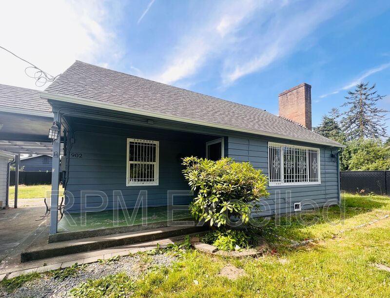 902 8th St NE, Auburn, WA 98002 - See Est. Value, Schools & More