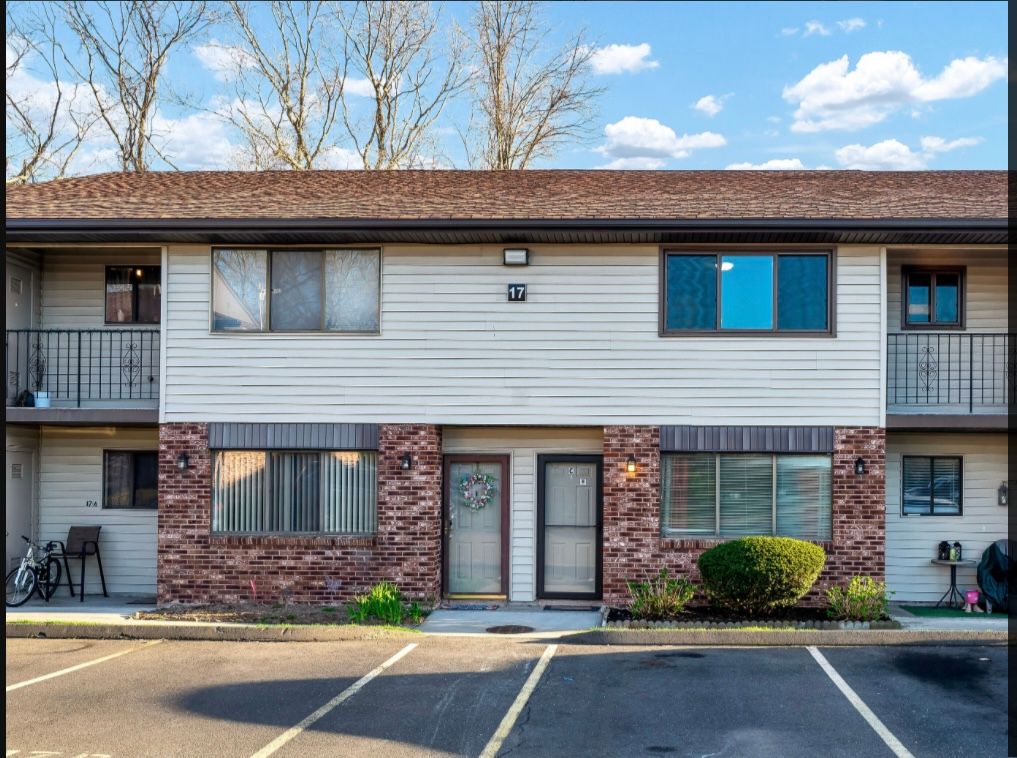 140 Thompson St #17C, East Haven, CT 06511 - See Est. Value, Schools & More