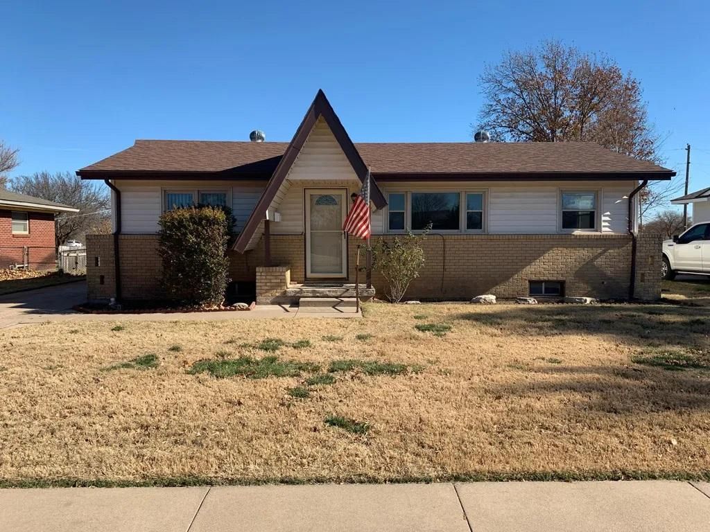 3008 S Exchange Pl, Wichita, KS 67217 - See Est. Value, Schools & More