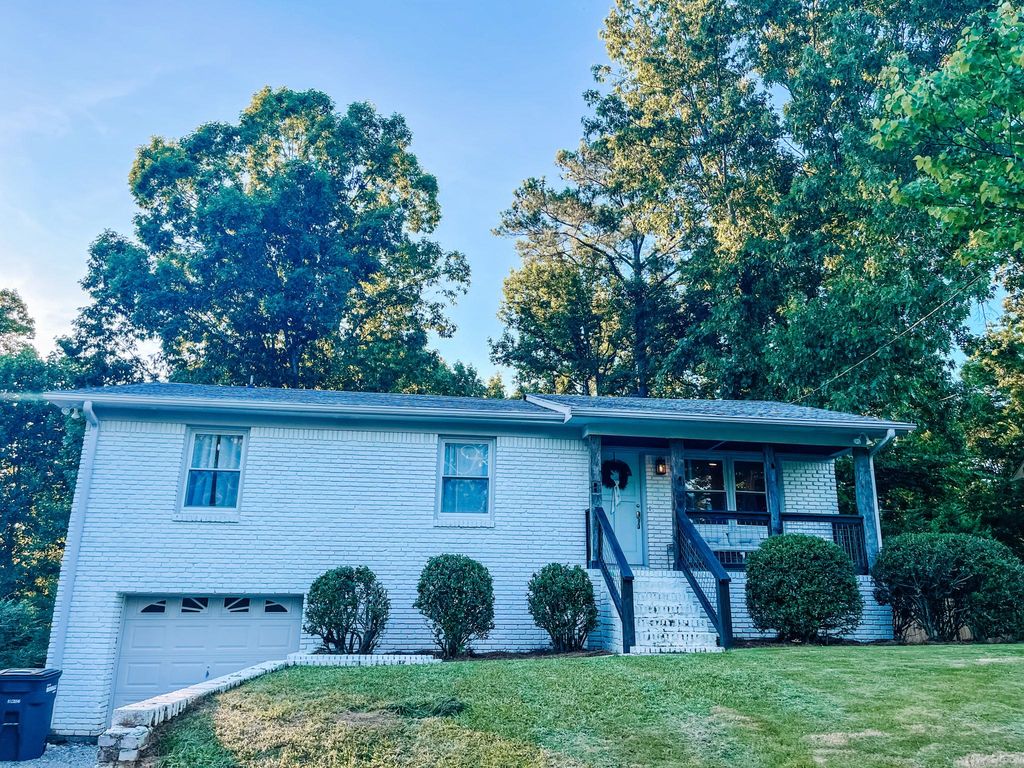 5224 Scenic View Dr, Birmingham, AL 35210 | Trulia