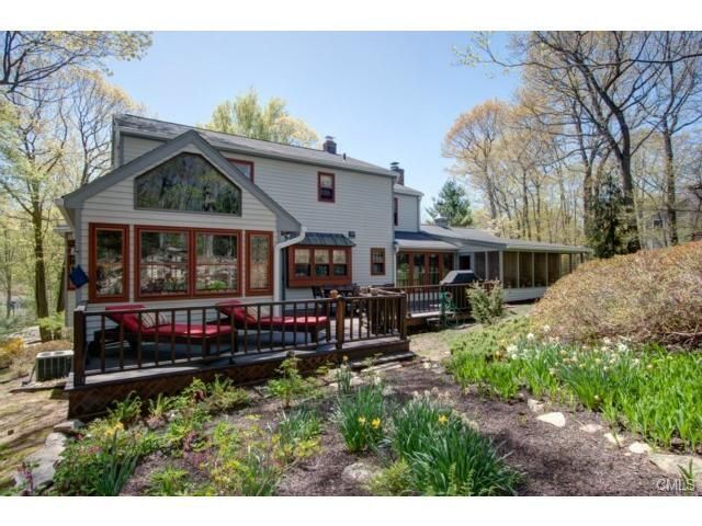 45 Red Fox Ln, Trumbull, CT 06611 - See Est. Value, Schools & More