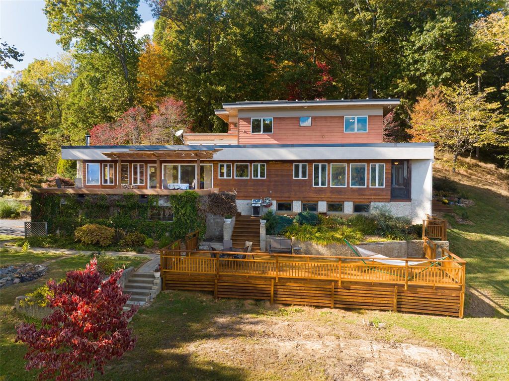 179 Earlys Mountain Rd, Leicester, NC 28748 - See Est. Value, Schools ...