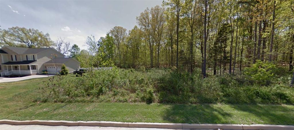 266 Heritage Dr, Luray, VA 22835 - See Est. Value, Schools & More