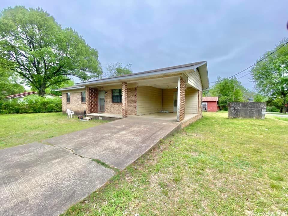 401 Redbud Ave, Mountain View, AR 72560 - See Est. Value, Schools & More