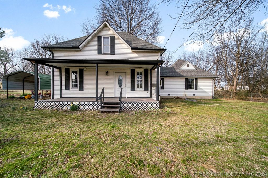 1107 E Cherokee St, Wagoner, OK 74467 | MLS# 2408284 | Trulia 1107 E Cherokee St, Wagoner, OK 74467 | MLS# 2408284 | Trulia