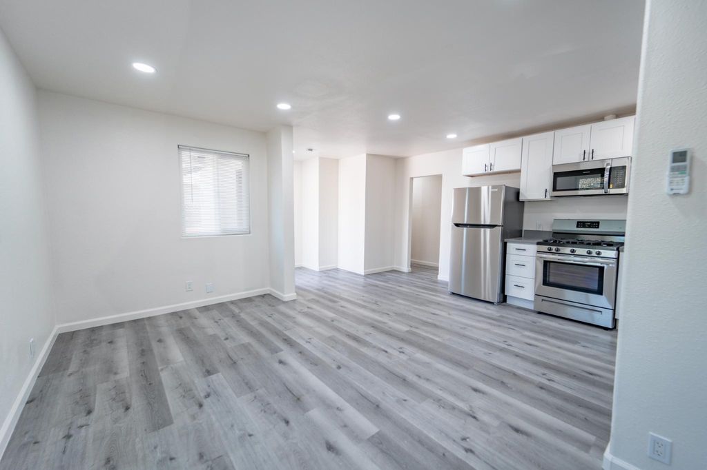 3866 Swift Ave, San Diego, CA 92104 - See Est. Value, Schools & More