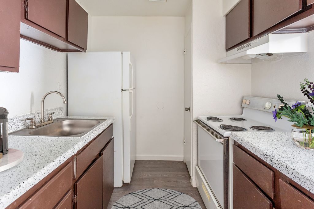 10000 Club Creek Dr #226, Houston, TX 77036 - See Est. Value, Schools ...