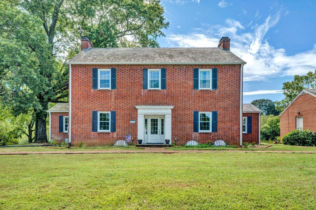 10544 Lee Hwy, Fincastle, VA 24090 - See Est. Value, Schools & More