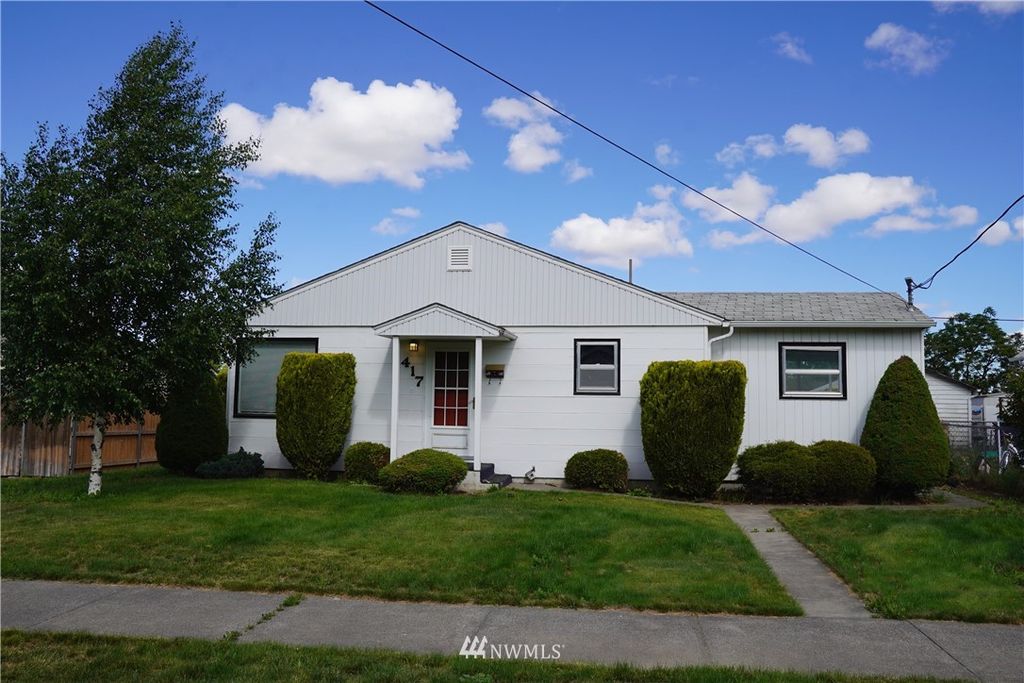 417 E Pine, Walla Walla, WA 99362 - See Est. Value, Schools & More