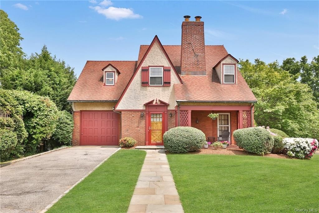 2 Shelley Avenue, Valhalla, NY 10595 | Trulia