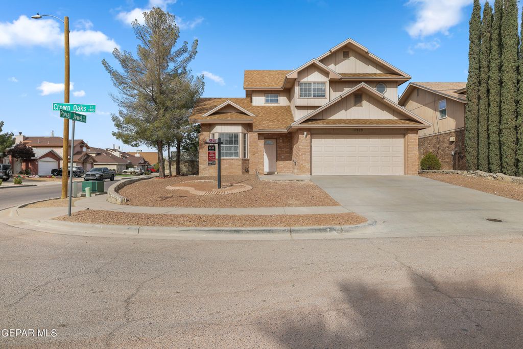 11929 Crown Oaks Ct, El Paso, TX 79936 - See Est. Value, Schools & More