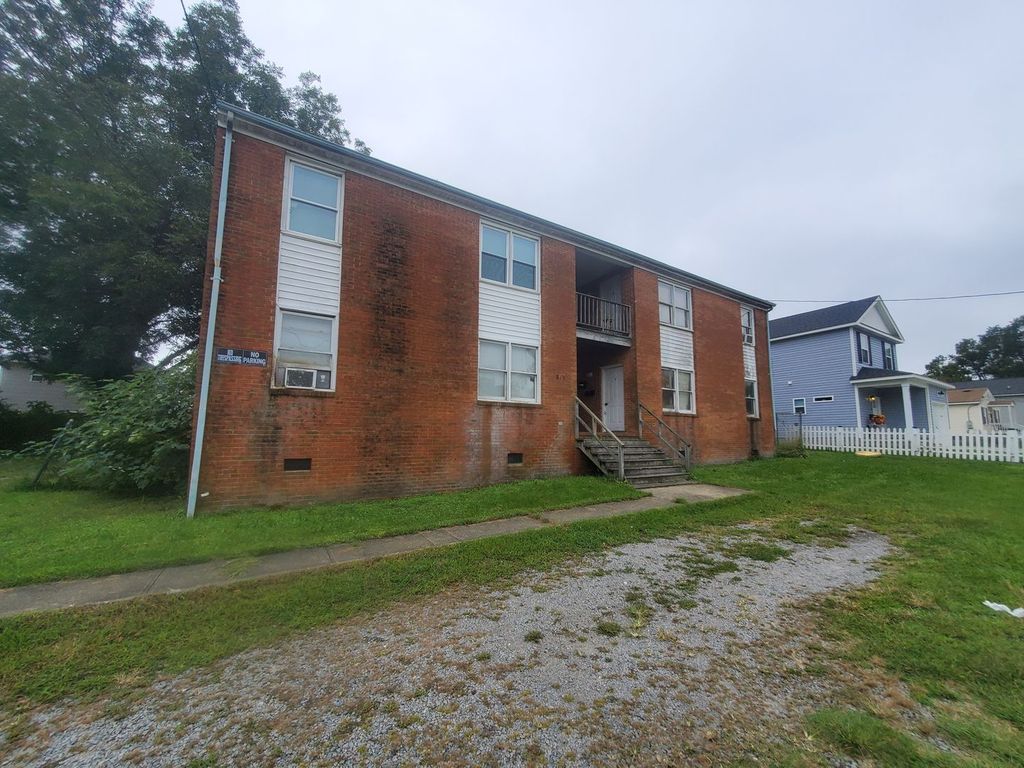 215 Columbus Ave, Suffolk, VA 23434 | Trulia