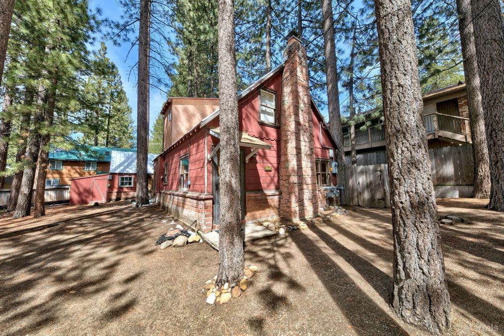 1069 Moss Rd, South Lake Tahoe, CA 96150 - See Est. Value, Schools & More