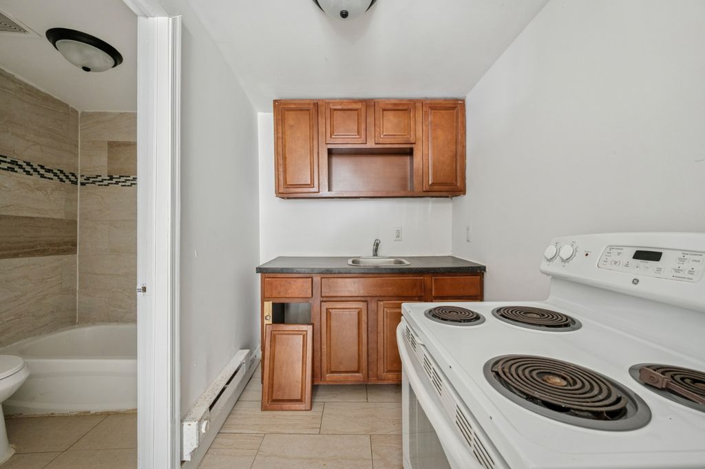 1115 E Chelten Ave #A05, Philadelphia, PA 19138 | Trulia