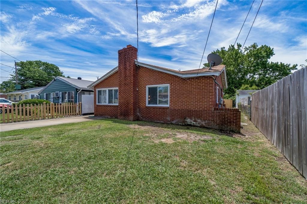 1204 Shell Rd, Hampton, VA 23661 - See Est. Value, Schools & More