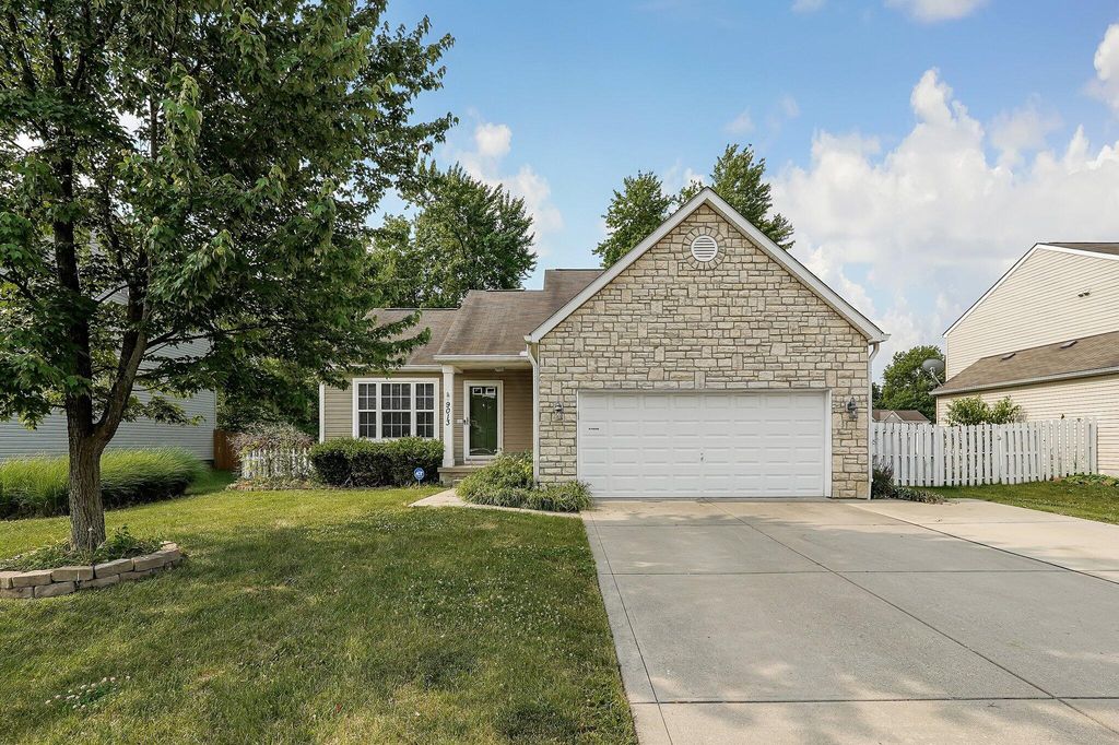 9013 Ridgeline Dr, Reynoldsburg, OH 43068 - See Est. Value, Schools & More