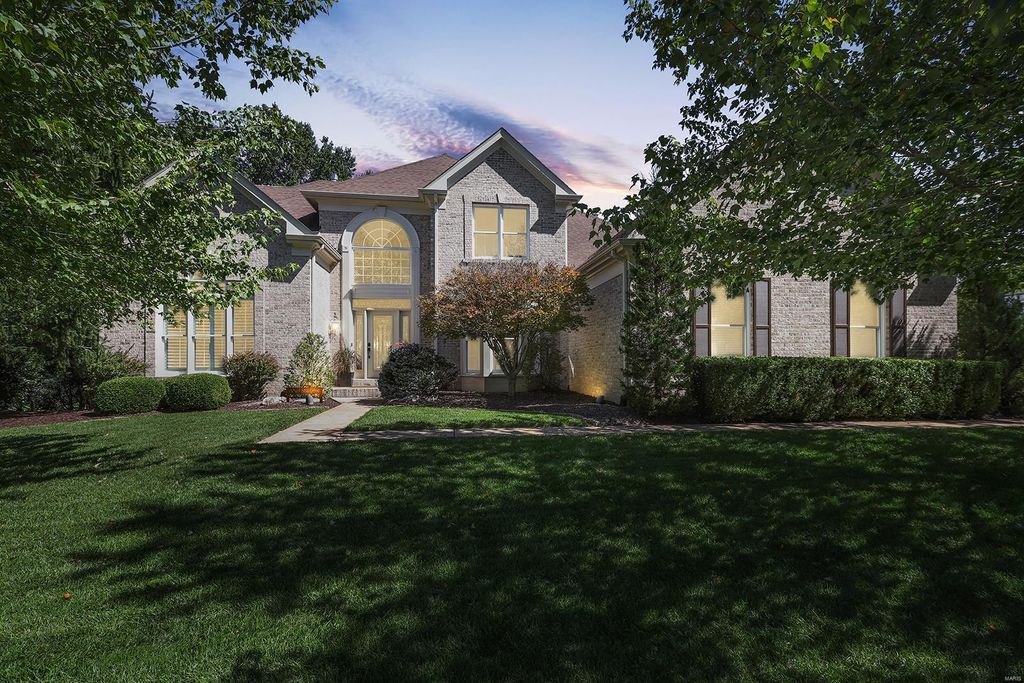 457 Pine Bend Dr, Chesterfield, MO 63005 - See Est. Value, Schools & More