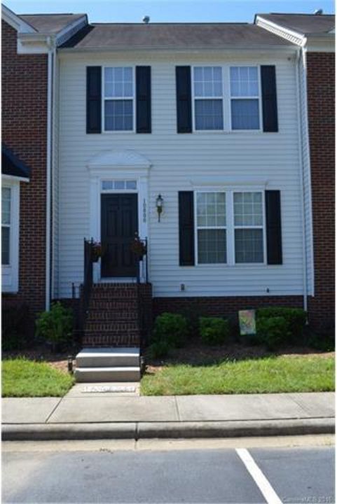 10806 Garden Oaks Ln, Charlotte, NC 28273 | Trulia
