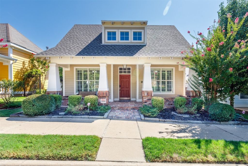 8217 Bridge St, North Richland Hills, TX 76180 - See Est. Value ...