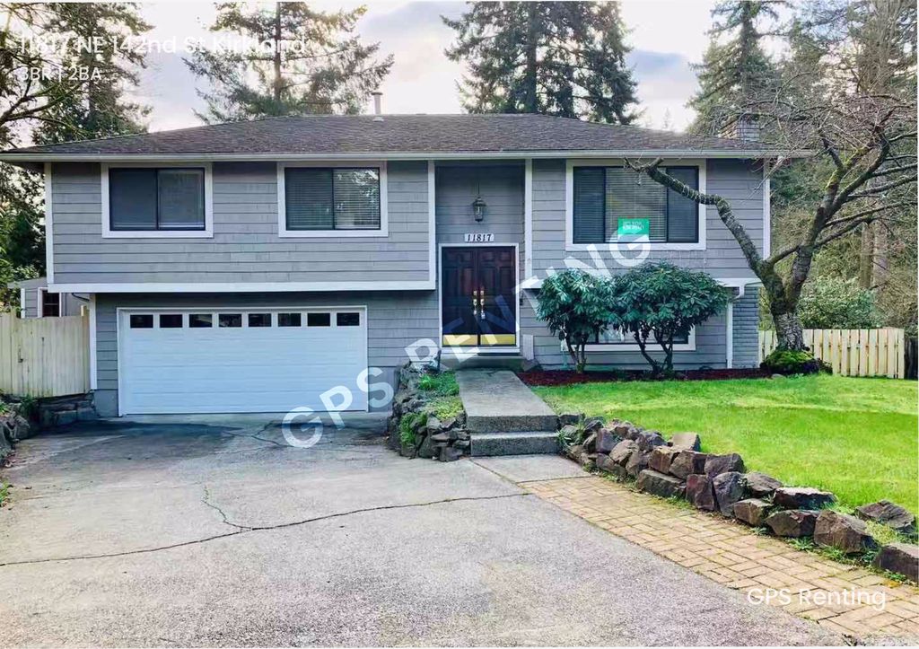 11817 NE 142nd St, Kirkland, WA 98034 - See Est. Value, Schools & More