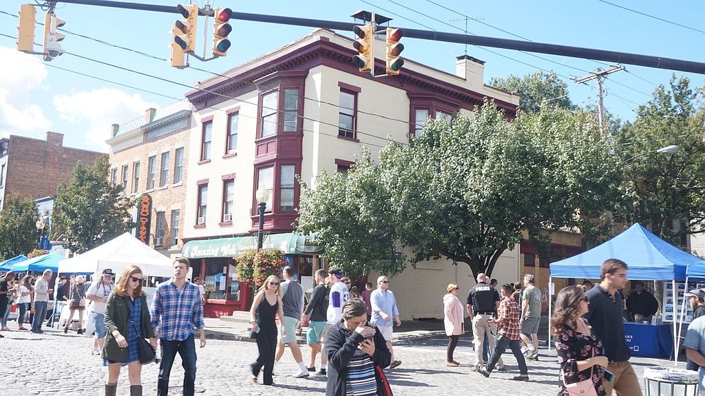 267 Lark St, Albany, NY 12210 - See Est. Value, Schools & More