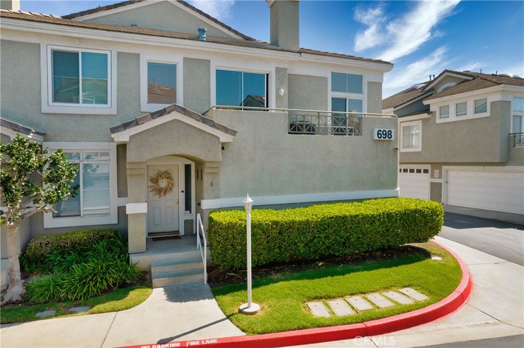 698 Azure Ln #6, Corona, CA 92879 - See Est. Value, Schools & More
