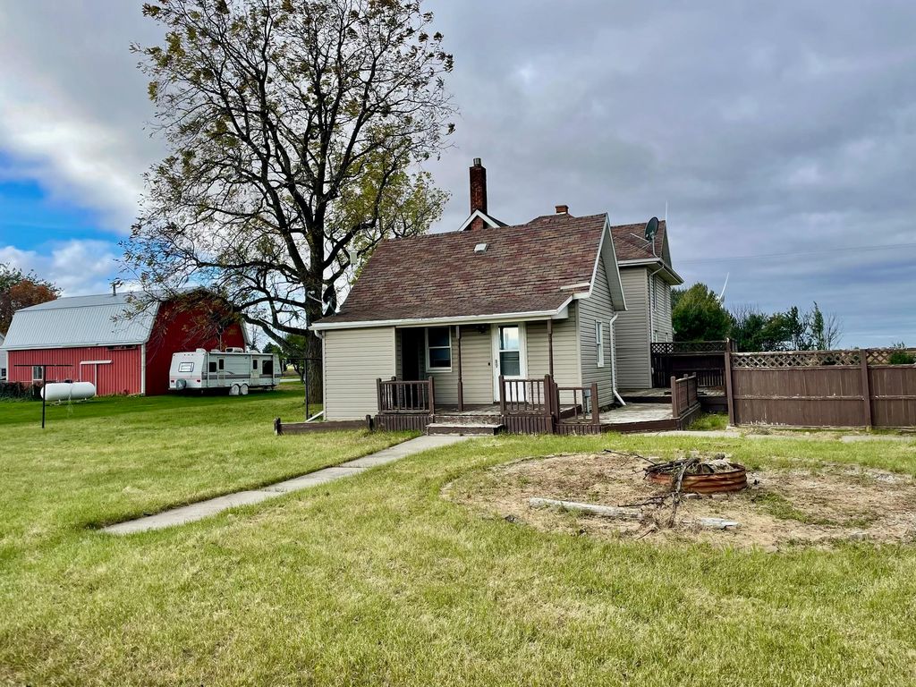 1049 S Reese Rd, Reese, MI 48757 | MLS# 50125392 | Trulia