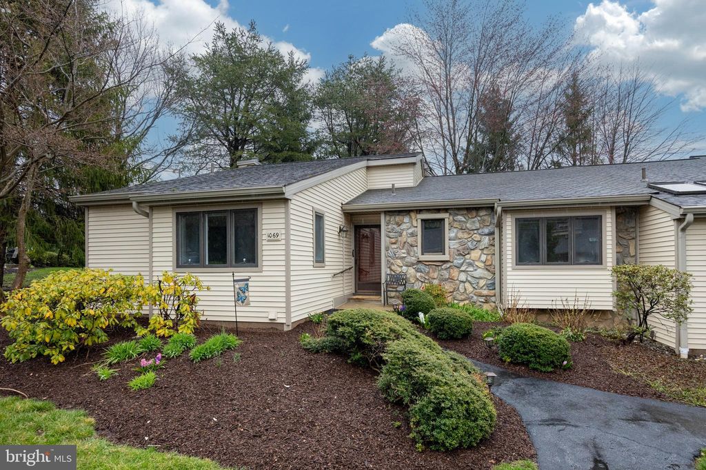1069 Kennett Way, West Chester, PA 19380 - See Est. Value, Schools & More