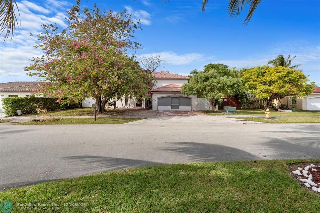 17200 SW 153rd Ct, Miami, FL 33187 - See Est. Value, Schools & More