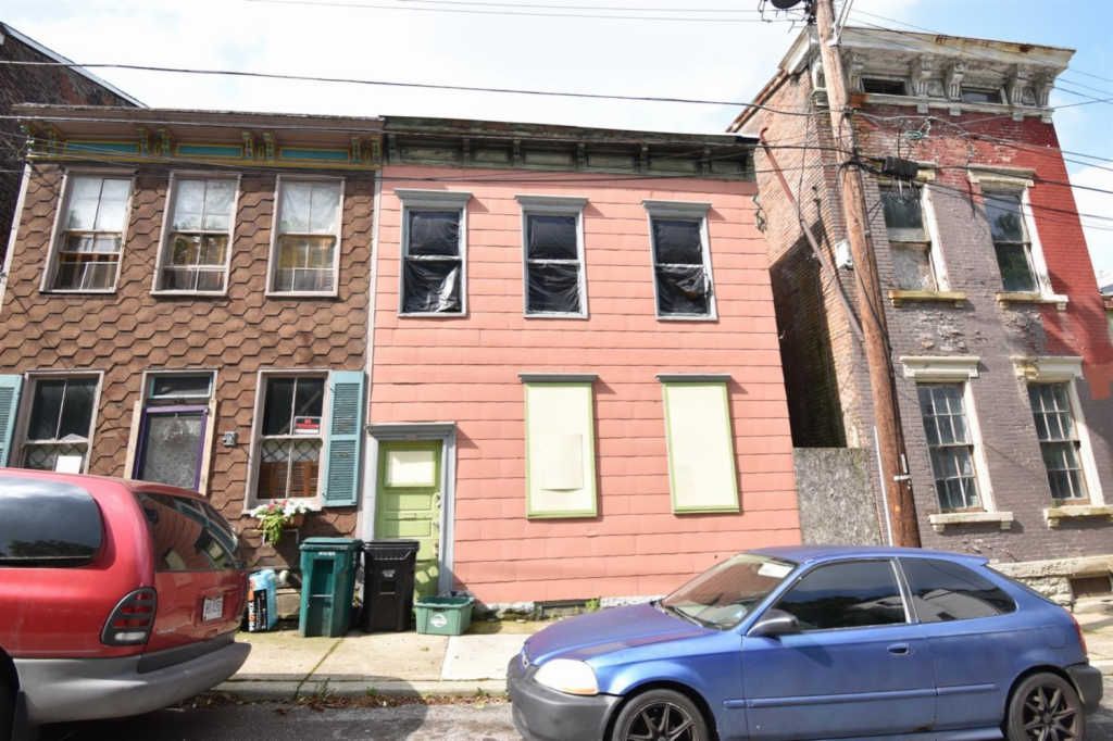 247 Renner St, Cincinnati, OH 45214 - See Est. Value, Schools & More
