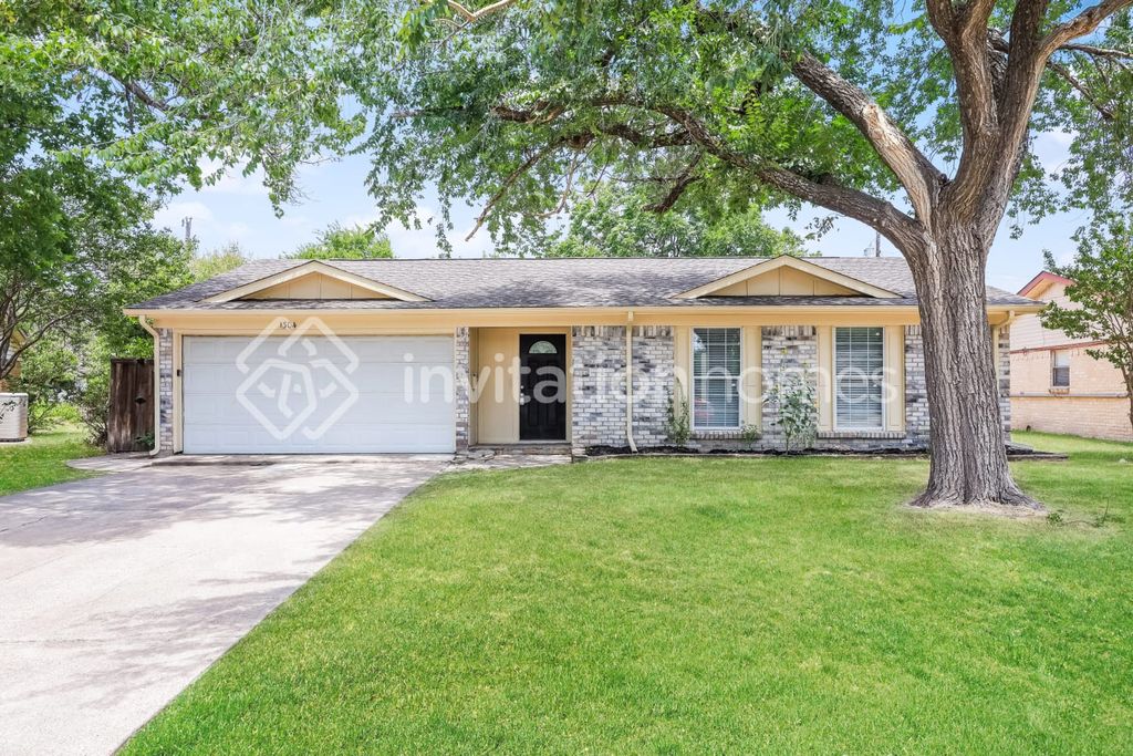 1304 Virgie Joe Dr, Mesquite, TX 75149 | Trulia