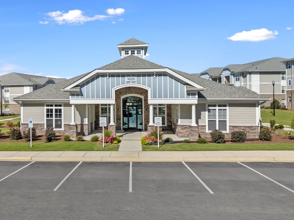 1025 Hirschfeld Dr #3010-204, Fayetteville, NC 28303 - See Est. Value ...