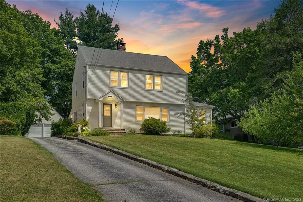 302 Booth Hill Road, Trumbull, CT 06611 - See Est. Value, Schools & More