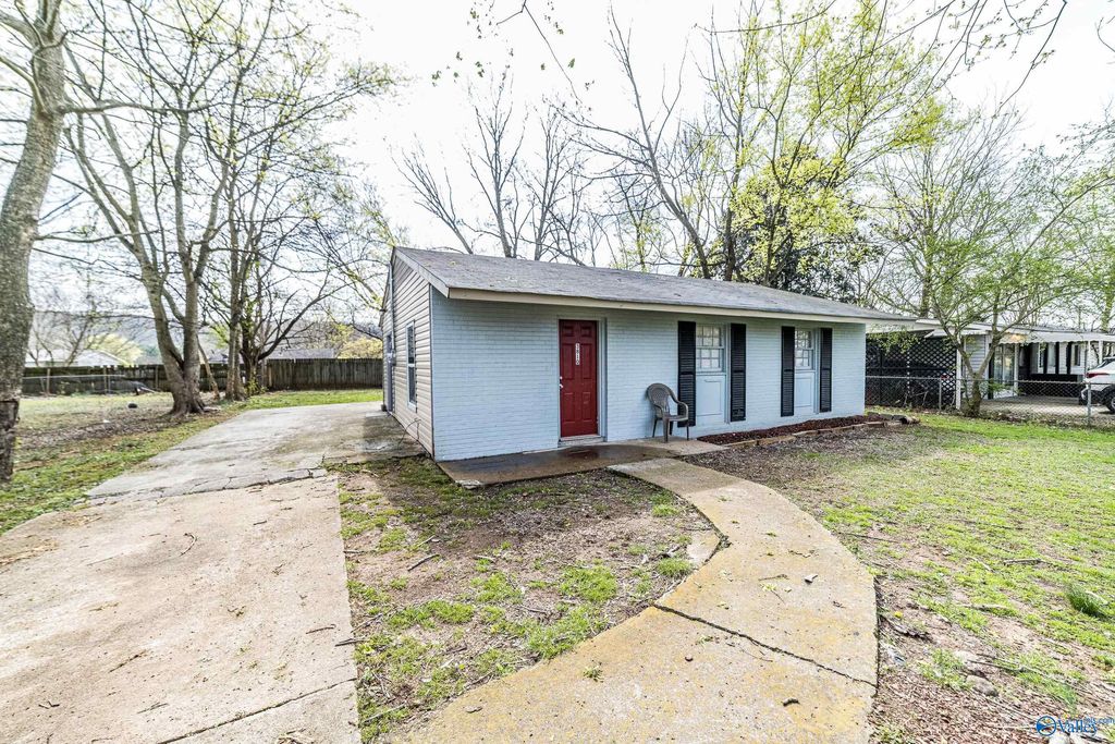 3810 Crane Dr NE, Huntsville, AL 35811 - See Est. Value, Schools & More