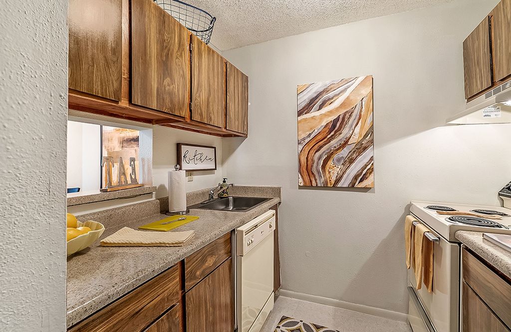 3501 Apollo Dr #E237, Metairie, LA 70003 - See Est. Value, Schools & More