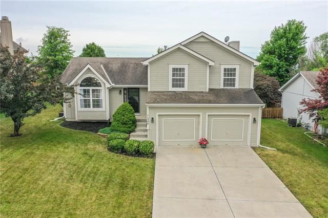 11244 N Summit St, Kansas City, MO 64155 - See Est. Value, Schools & More