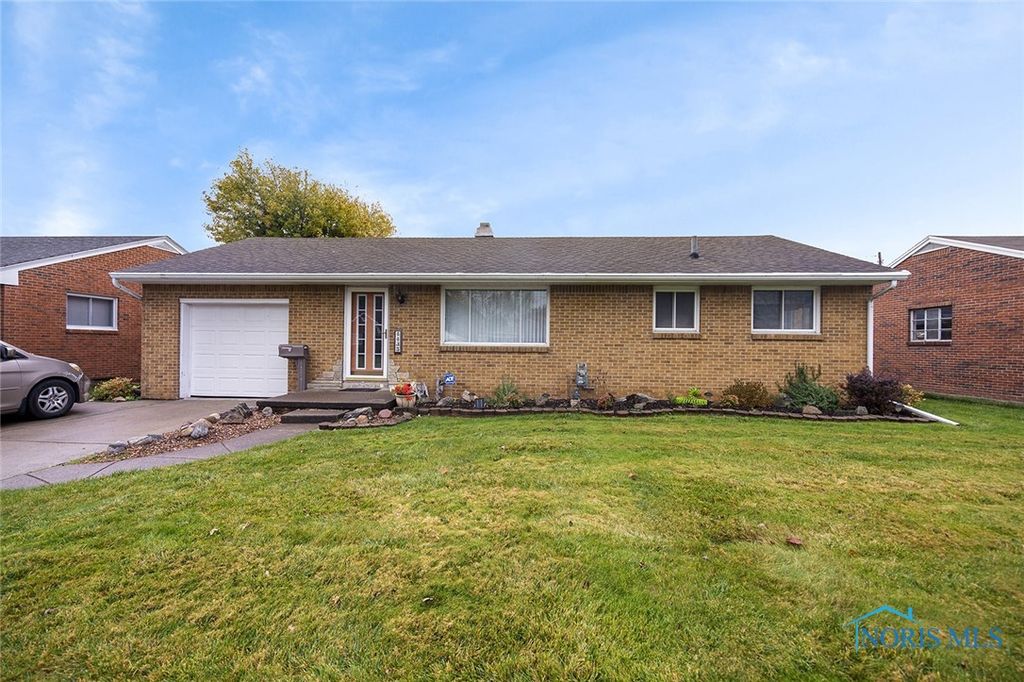 4435 290th St, Toledo, OH 43611 | Trulia