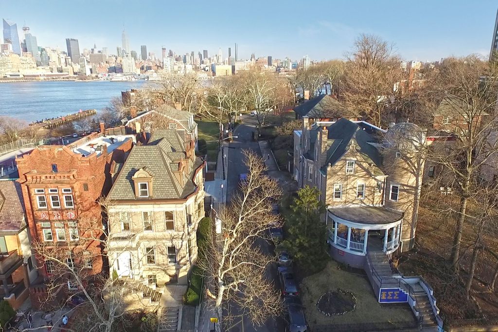 901 Castle Point Ter, Hoboken, NJ 07030 | Trulia