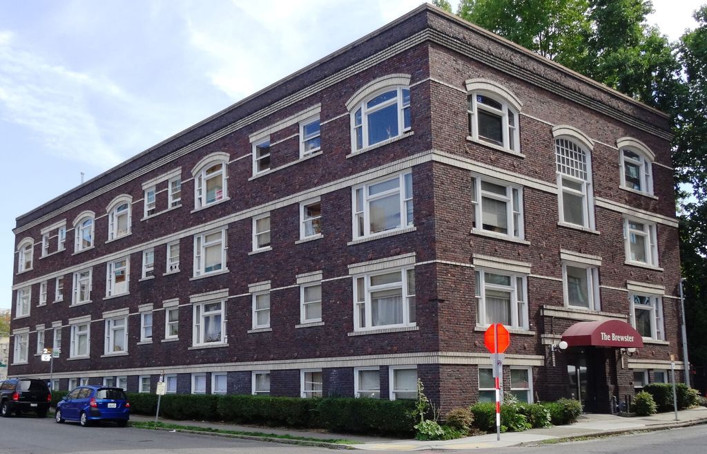 122 Pontius Ave N #109, Seattle, WA 98109 - See Est. Value, Schools & More