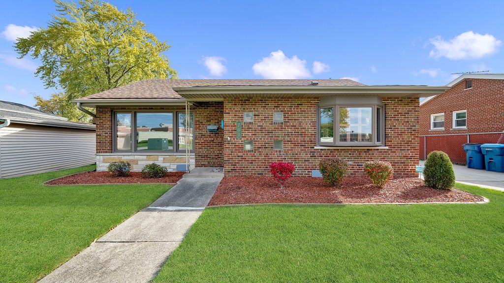 701 Ashland Ave, Chicago Heights, IL 60411 - See Est. Value, Schools & More