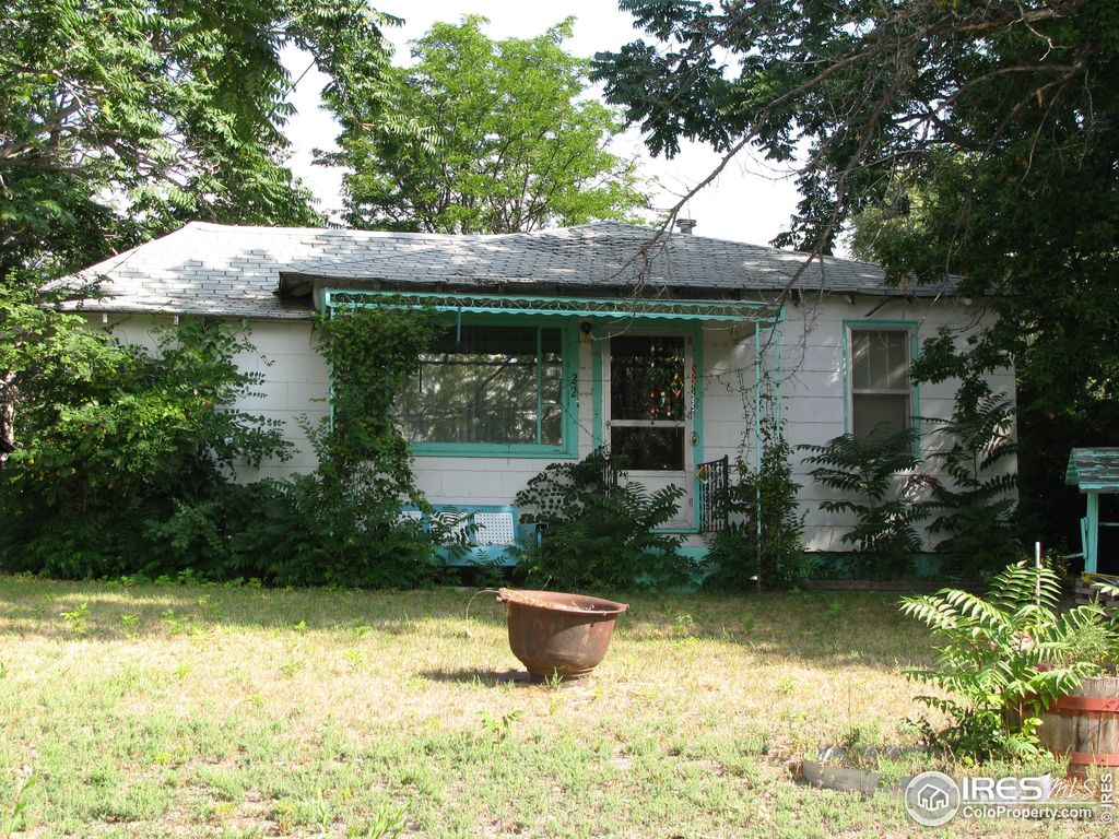 22 E Rogers Rd, Longmont, CO 80501 - See Est. Value, Schools & More