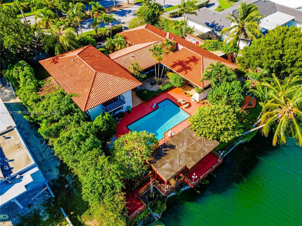 7421 SW 56th St, Miami, FL 33155 - See Est. Value, Schools & More