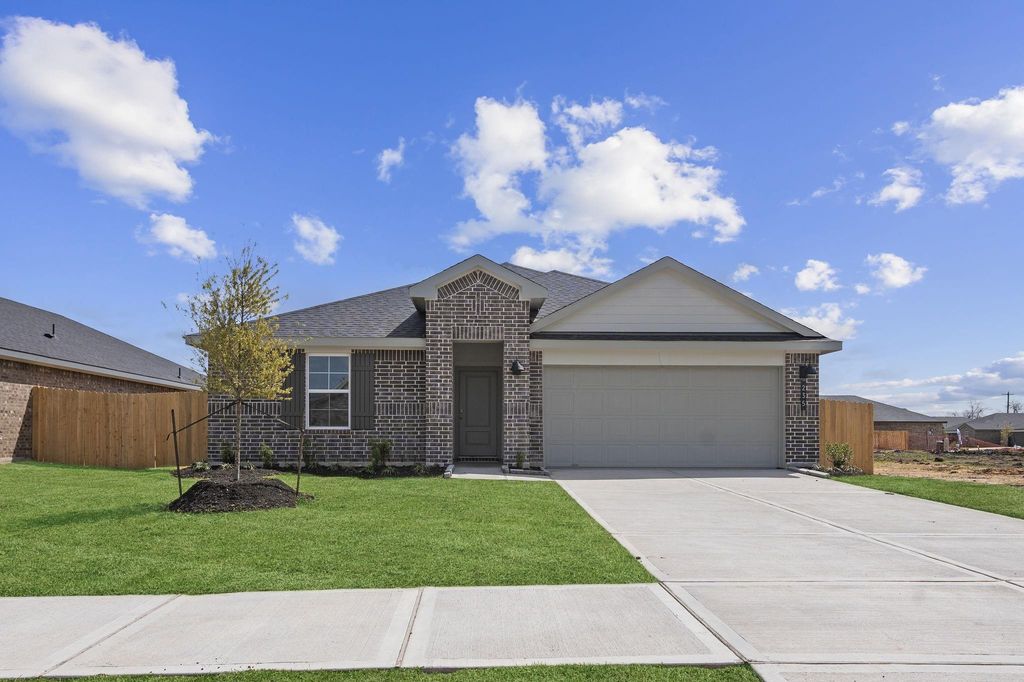 309 Robin St, Angleton, TX 77515 | MLS# 86409329 | Trulia